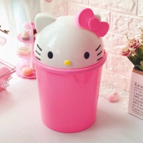 Hello Kitty | Other | Hello Kitty Pink Mini Desktop Trash Can W ...